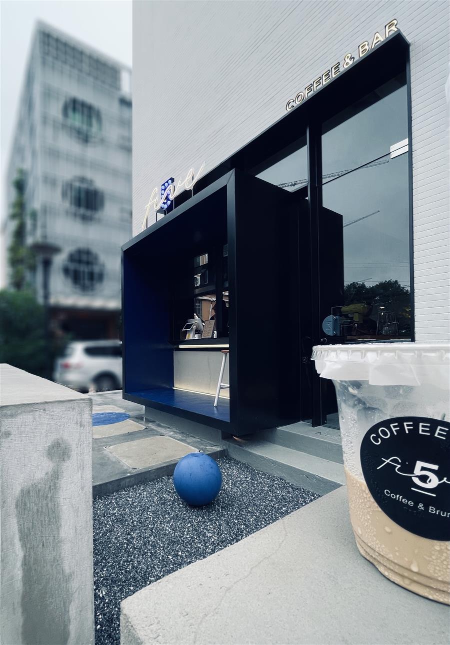 美林设计机构｜Five5 Coffee：新消费浪潮中的咖啡日常-搜建筑网
